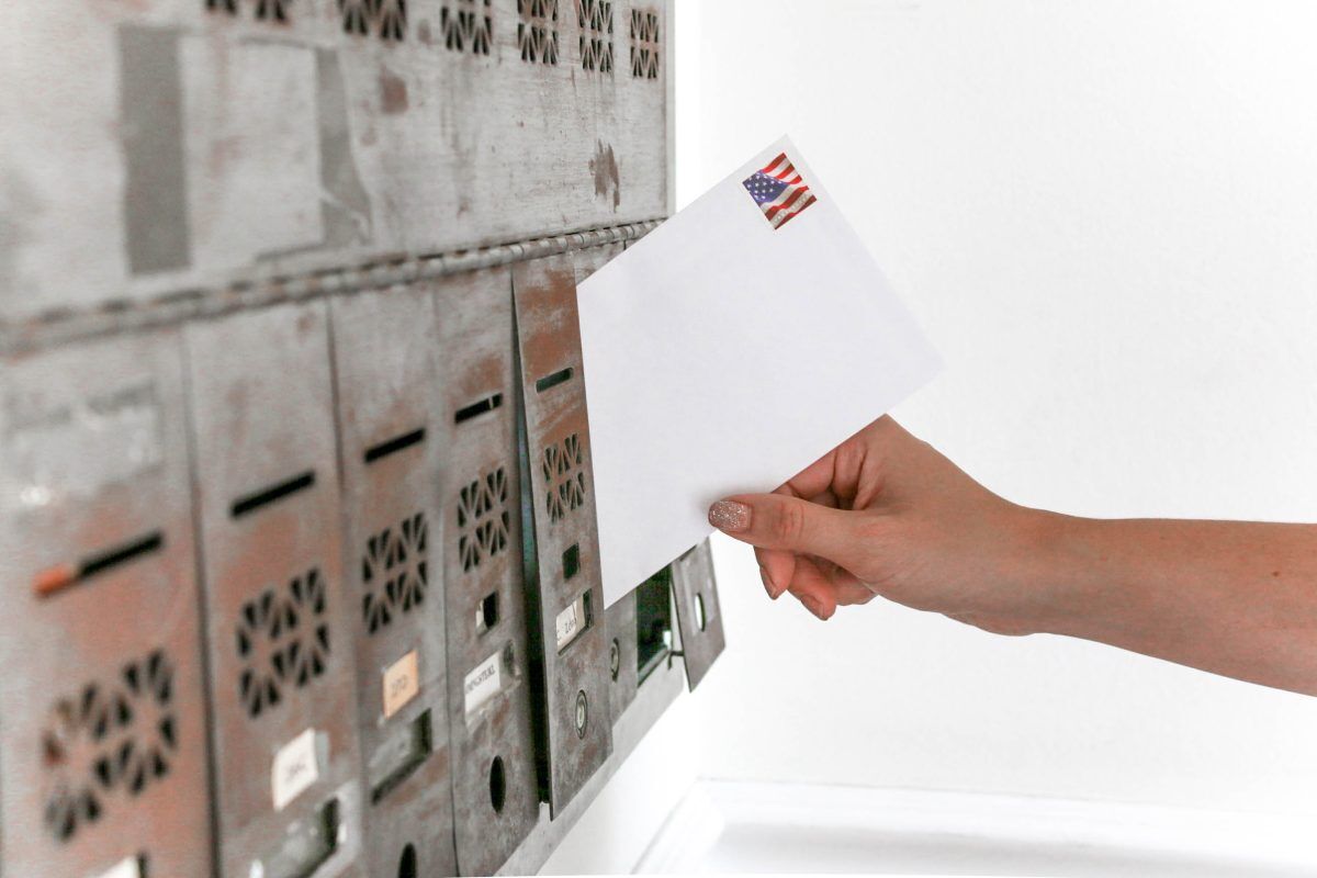 Everything You Need to Know About Changing Your Mailing Address • UniMovers