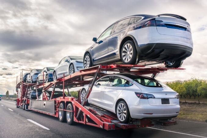 Everything You Need to Know About Moving With Cars • UniMovers