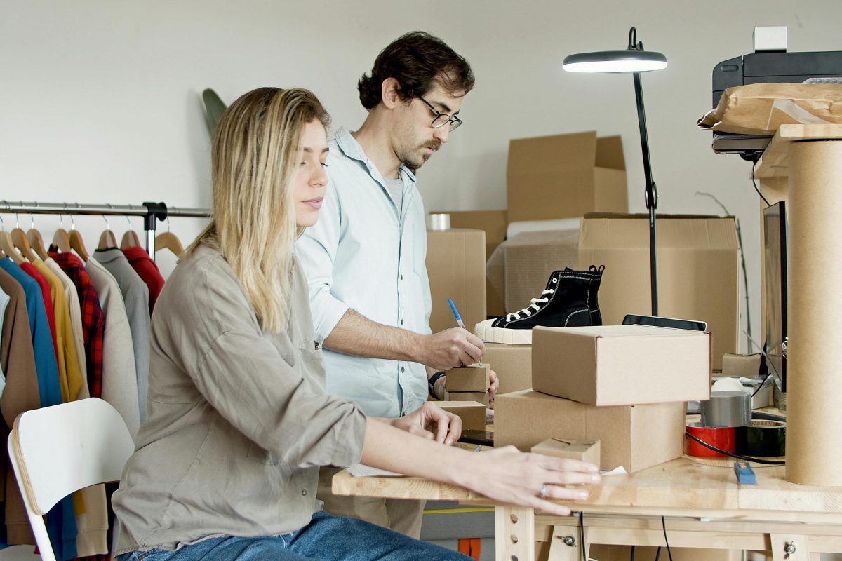 The Ultimate List of Moving and Packing Materials You Need • UniMovers